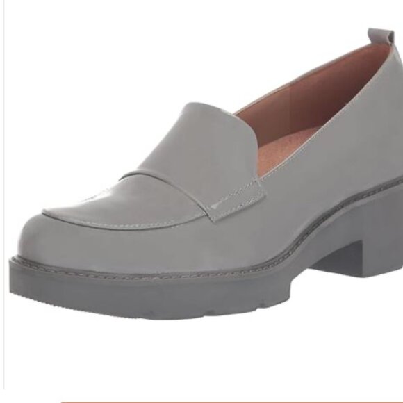 Naturalizer | Shoes | Naturalizer Darry Nwot Sz7 Gray Patent Leather ...